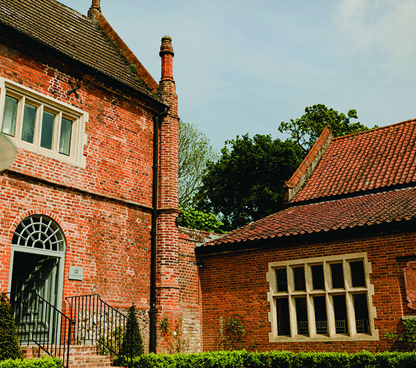 Oxnead Hall - Stunning Norfolk wedding venue, East Anglia